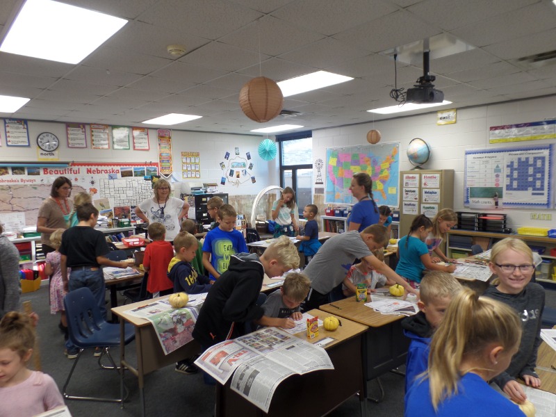 Pierce Public Schools - Teamwork Tuesday at Elementary