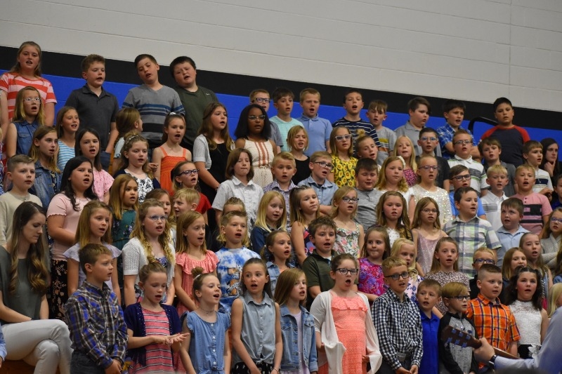 Pierce Public Schools - Elementary Puts on Spring Music Concert