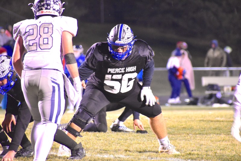 Pierce Public Schools - Bluejays Push Out Patriots on Way to State