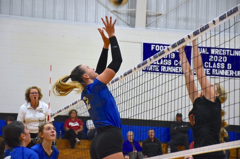 Pierce Public Schools - Lady Jays Volleyball